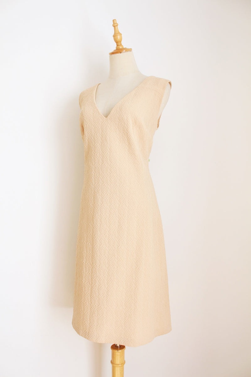 VINTAGE CRIMPLENE SLEEVELESS DRESS BEIGE - SIZE 12 – Lehza Vintage